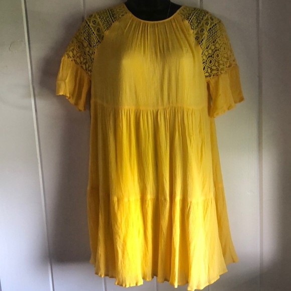 Copper Key | Dresses | Gianni Bini Yellow Lace Oversized Dress | Poshmark